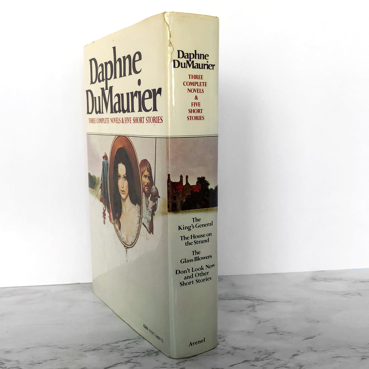 Daphne du Maurier: Three Complete Novels & Five Short Stories