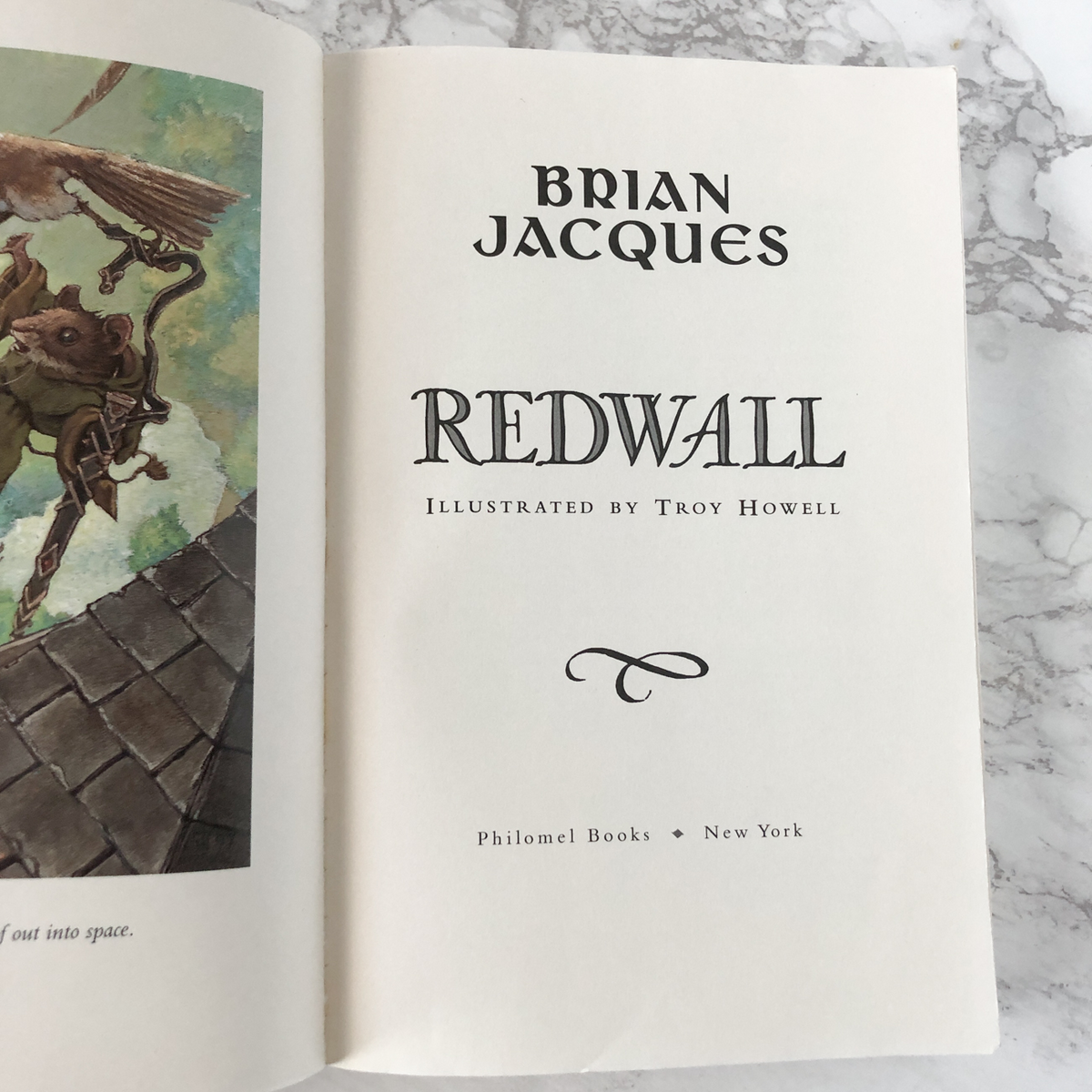 Redwall by Brian Jacques [ILLUSTRATED EDITION]