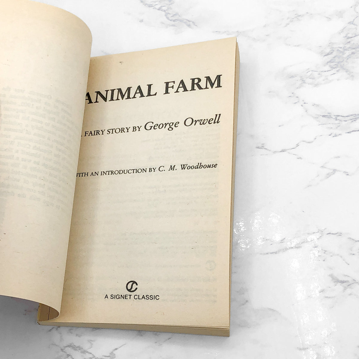 Animal Farm by George Orwell [1986 PAPERBACK] • Signet Classic