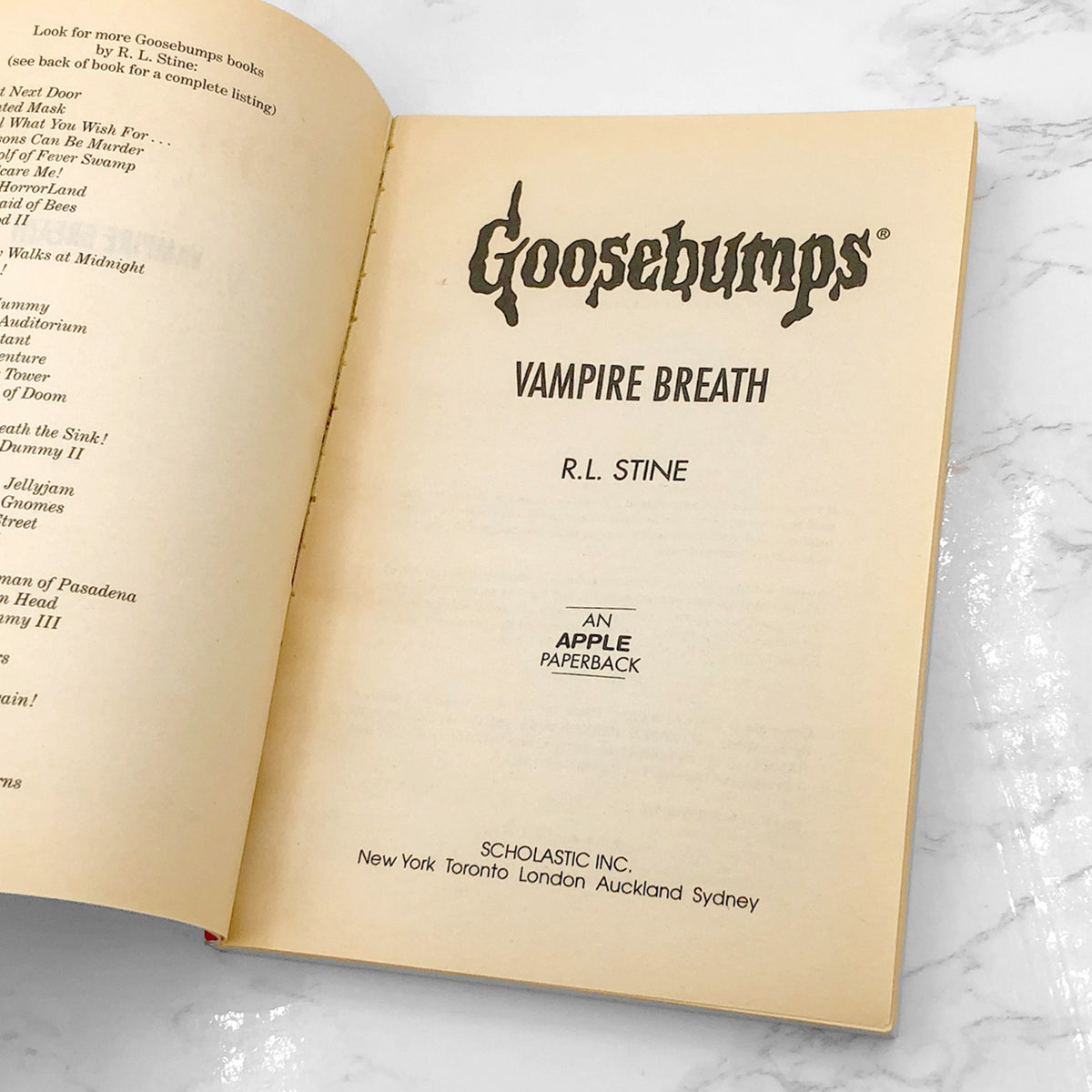 Vampire Breath by R.L. Stine [FIRST EDITION PAPERBACK] 1996 • Goosebum