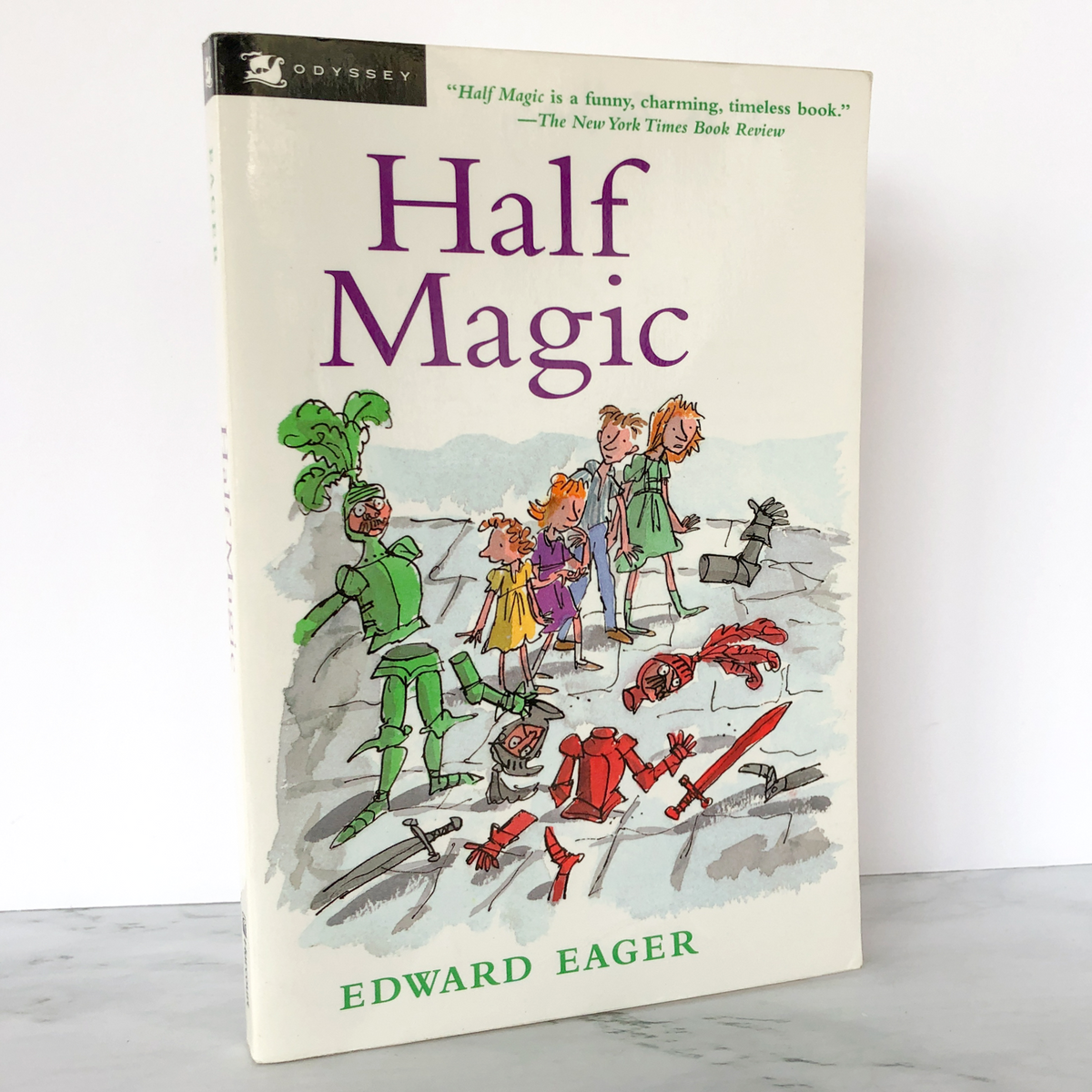 Half Magic by Edward Eager & illustrated by N.M. Bodecker [TRAD...