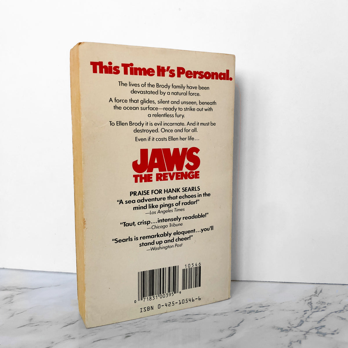 Jaws: The Revenge by Hank Searls [1987 MOVIE TIE-IN PAPERBACK]